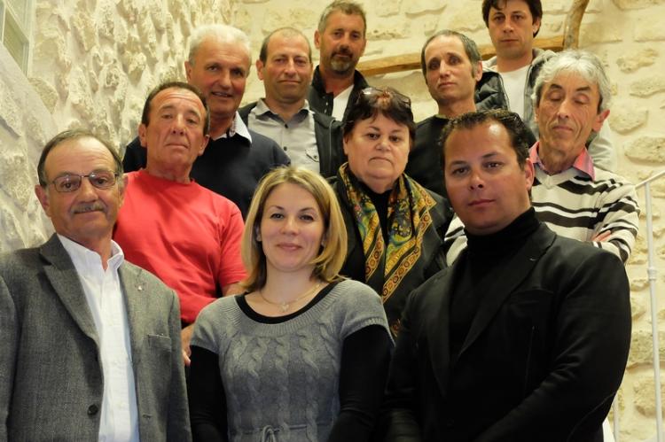 LE MAIRE SORTANT PRÉSENTE SA NOUVELLE ÉQUIPE | La Gazette Locale LE MAIRE SORTANT PRÉSENTE SA NOUVELLE ÉQUIPE | La Gazette Locale